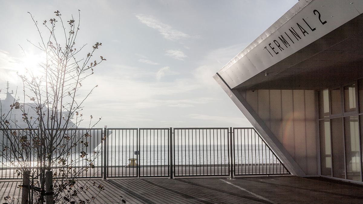 Spil padeltennis i Krydstogt­terminalen | Magasinet KBH